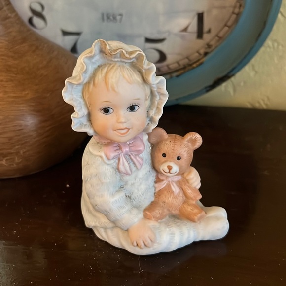 Homeco | Accents | Homeco Masterpiece Porcelain Babies First Year 995 ...